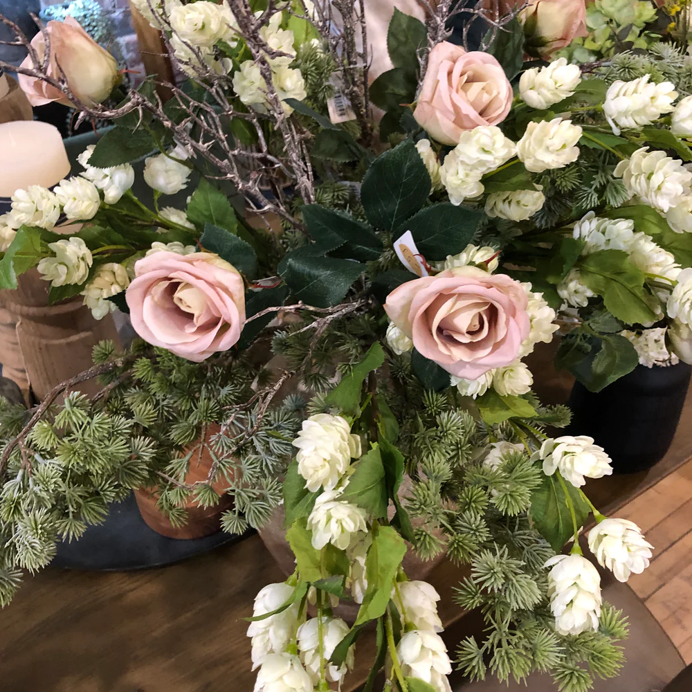 Ready Made Floral Arrangements | Annie Mo's